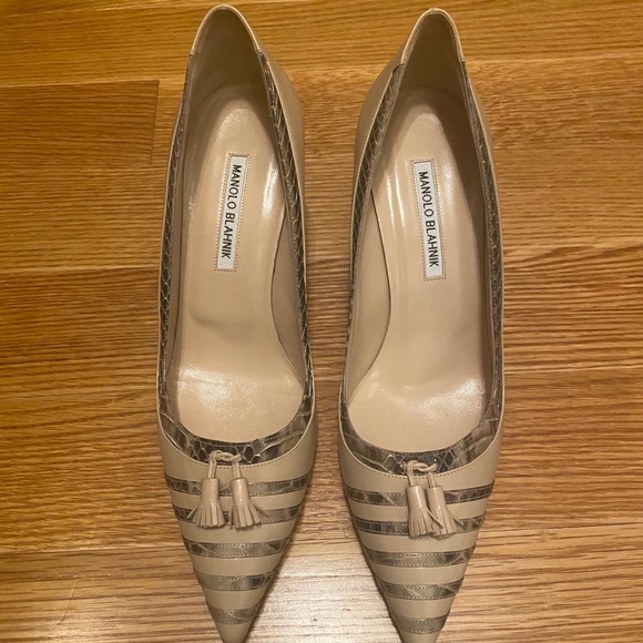 Manolo Blahnik | Shoes | Manolo Blanik Brand New Pumps | Poshmark